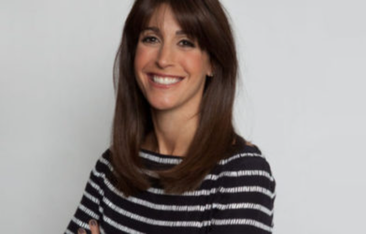 Q&A: How Rona Runs Her Woman-Owned Business - Instant Alliance